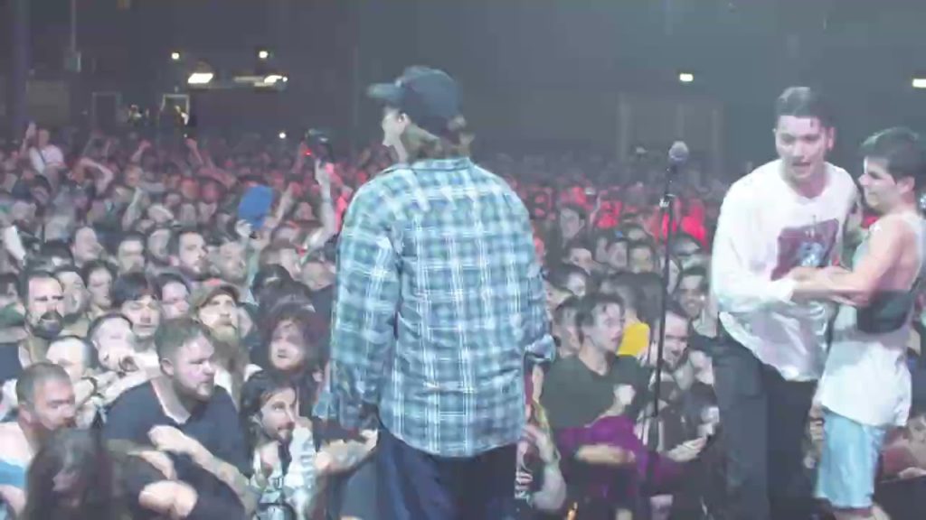 Basement、熱狂巻き起こしたOutbreak Festでのライブ映像「Covet」を公開! | PUNKLOID