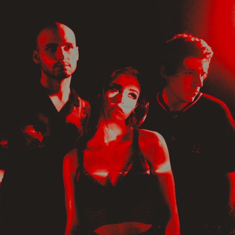 Against The Current、新曲「blindfolded」をリリース! | PUNKLOID