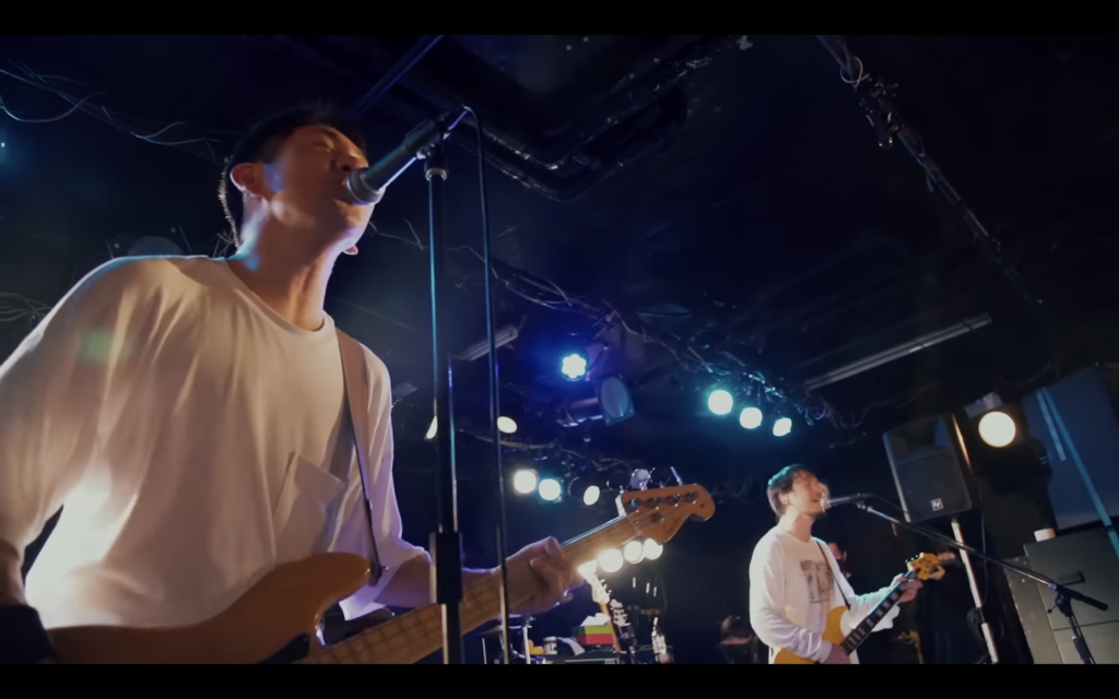 OVER ARM THROW、20周年記念ワンマン・ライブで披露した「Shooting star」、「You are there」のライブ映像 ...