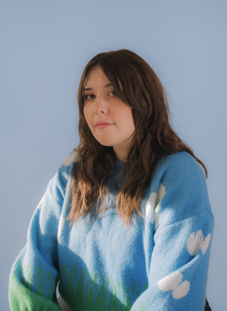 Sydney Sprague、コロナ禍で感じた人間関係について歌った新曲「nobody knows anything」をリリース | PUNKLOID