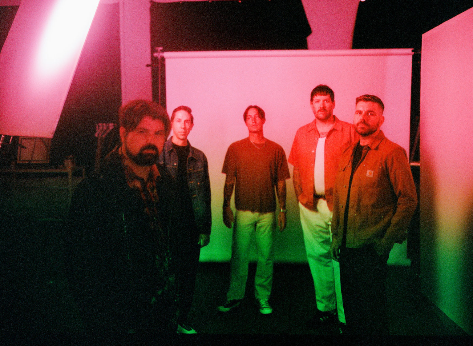 Silverstein、ダブル・アルバムを完結させる新作『Pink Moon』リリース | PUNKLOID